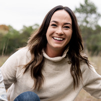 Caitlin Russell - Saint Paul, MN (518 books)