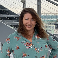 Meryl - Brooklyn, NY (250 books)