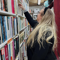 Camille Girard (539 books)