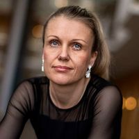 Randi Vestergaard - Køge, 20, Denmark (1 book)