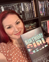 Tiffany_queen_of_books - Mission, TX (1,346 books)