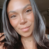 Victoria Face - Detroit, MI (353 books)