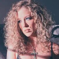 Mallory Toth (maltoth) - The United States (51 books)