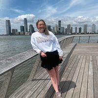 Cheyenne Miller - Mcallen, TX (25 books)