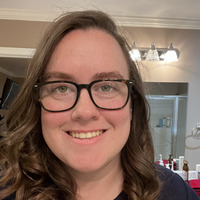 Emily Coe - Monroe, VA (186 books)