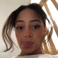 Halani (halanilaniireads) - The United Kingdom (164 books)