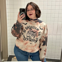 Ashley Arias (ashleytoashbooks) - Fontana, CA (363 books)