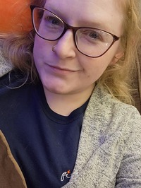 Meghan L - The United States (2,498 books)