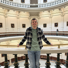 Ryan Lindner - Pittsburgh, PA (135 books)