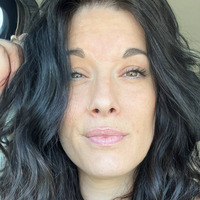 Cassandra J (latinawithnoshelfcontrol) - The United States (476 books)