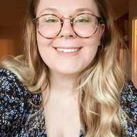 Erin Waters - The United States (921 books)