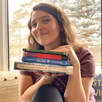 Anna (Plots and Pour Over) - Orangeville, ON, Canada (579 books)