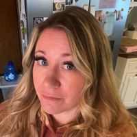Amber - Dubuque, IA (374 books)