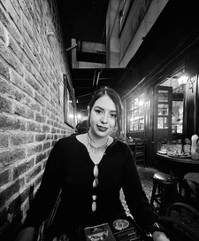 Arlette Parra (86 books)