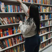 Jade Thomson - Canada (375 books)