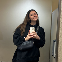 Halie Powell - Overland Park, KS (159 books)