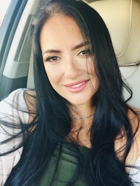 Ashley Ferguson - Collingswood, NJ (27 books)