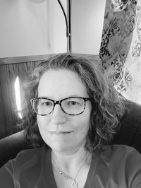 Jennifer Penrose - New Paris, IN (36 books)