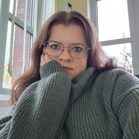 Nicole - Berlin, 16, Germany (611 books)