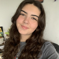 Maddy B - Edinburgh, U8, The United Kingdom (18 books)