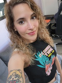 Mica (mynailsrockz) - Lomas De Zamora, 01, Argentina (128 books)