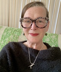 Kimberly - Indianapolis, IN (2,950 books)