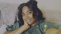 Kayla B - Newport News, VA (6 books)