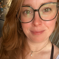 Jessica Maggard - The United States (351 books)