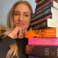 Kaila.Books - Winnipeg , MB, Canada (335 books)
