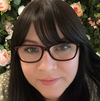 Sarah Thomas (225 books)