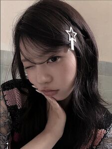 anni - Melbourne, 07, Australia (41 books)